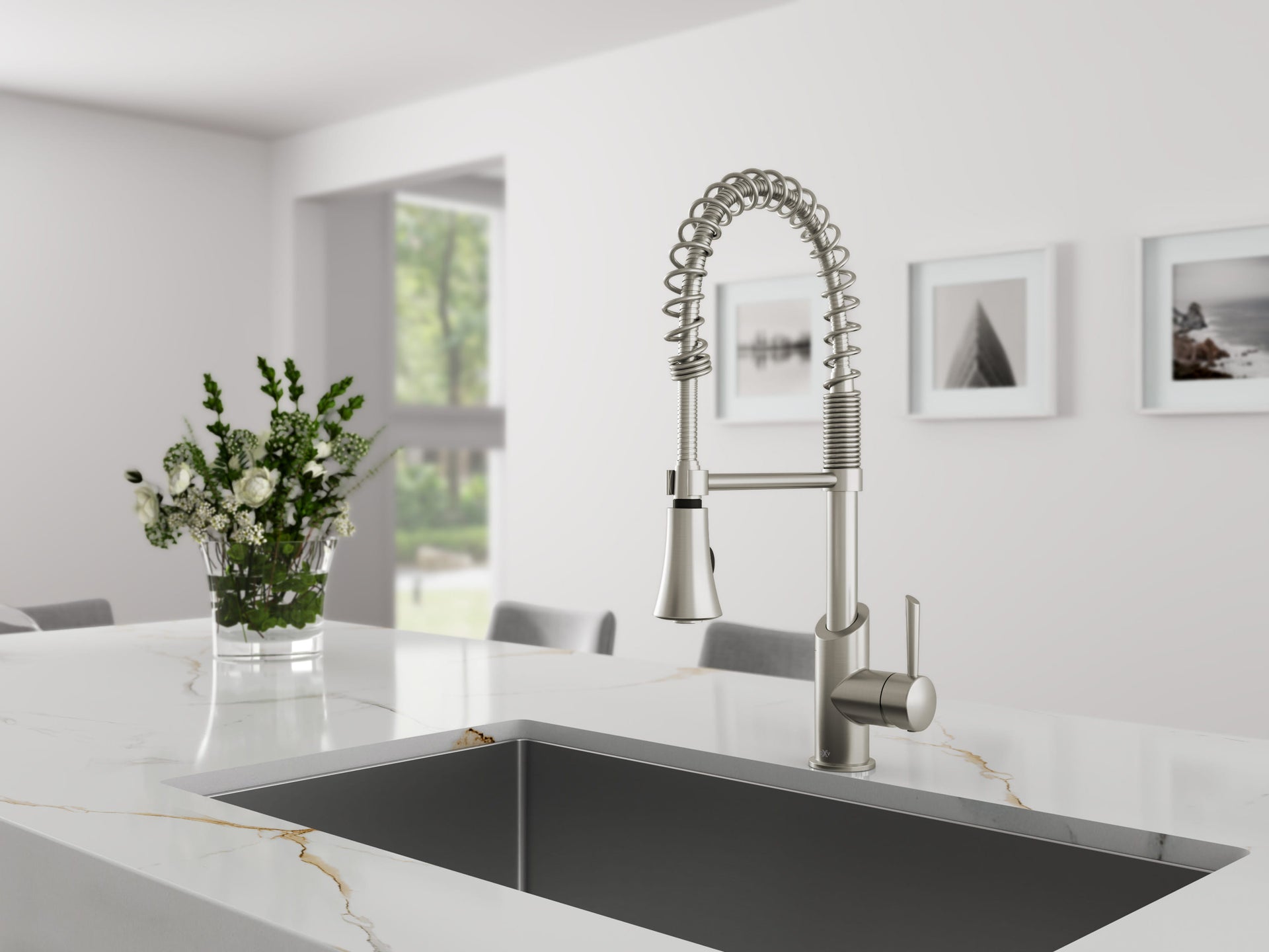 Single Hole Pull Down Faucets